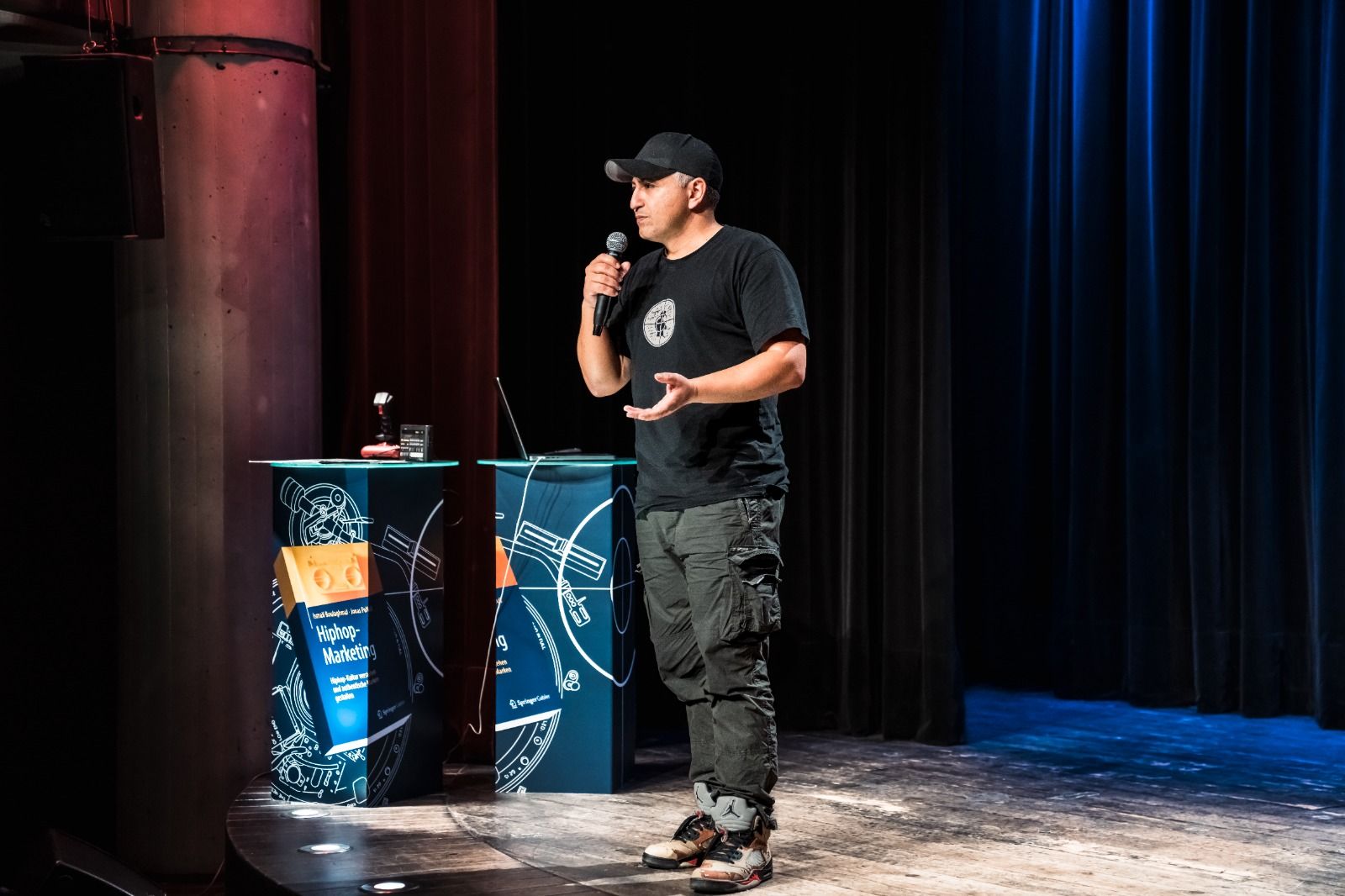 Hiphop-Marketing 2023 - neues Buch von Ismail Boulaghmal